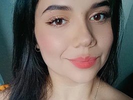 Model LaylaRobles Profilseite und Info - BongaCams