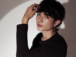 Chat public sexuel live de Elliot-Young - BongaCams