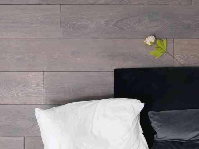 קרים-פאי בשידור חי בצ'אט סקס בחינם עם בחורות לוהטות